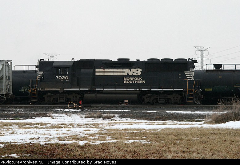 NS 7020